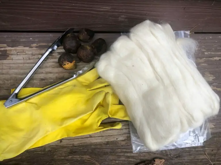 How to Dye Wool: Dye Yarn with Natural and Acid Dyes – Yarnhustler