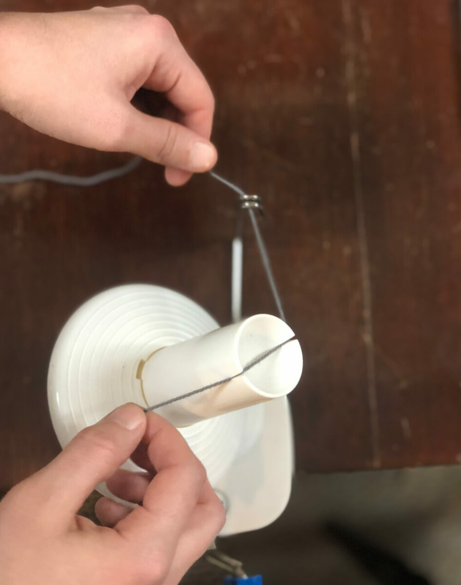 How to Hand Wind Yarn: Winding a Skein into a Ball – Yarnhustler